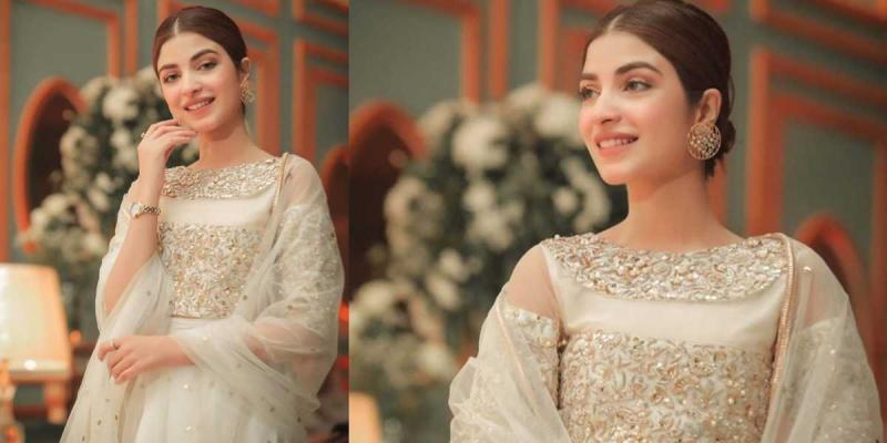 Kinza Hashmi | Biography, Age, Education, Family & more