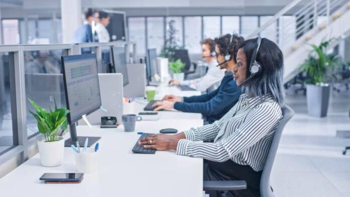 Amazing Contact Center Software: Gartner Features and Guides in 2025